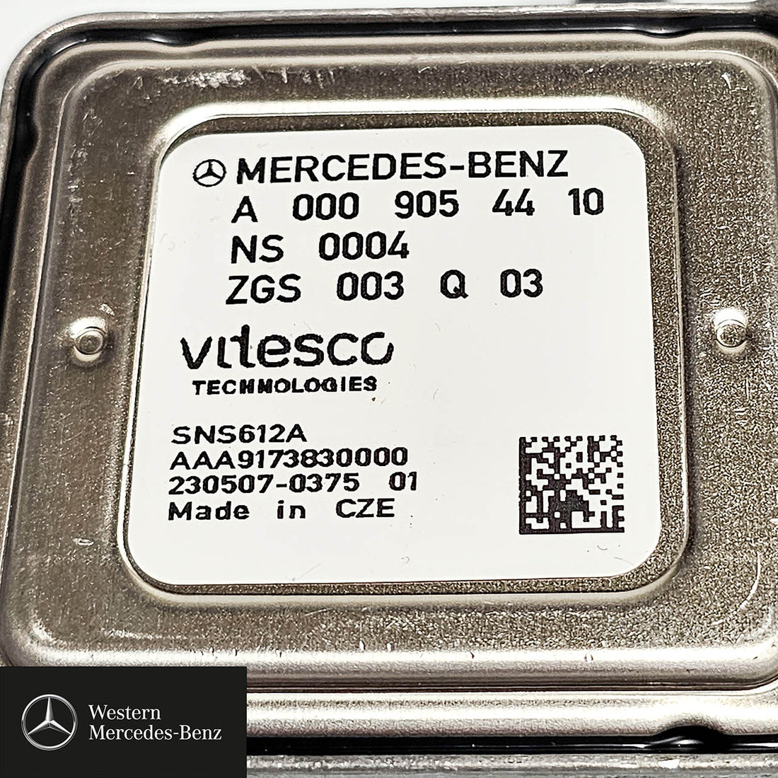 Genuine Mercedes-Benz NOx sensor A0009054410 – Mercedes Genuine Parts