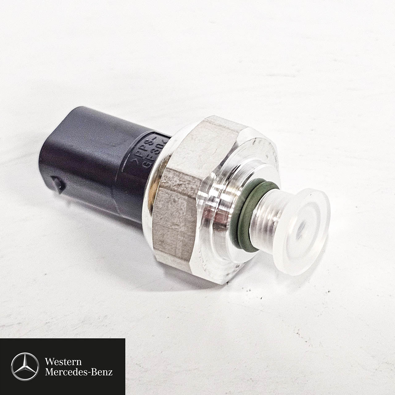 Genuine Mercedes Air Conditioning Condenser Pressure Sensor A211000028 ...