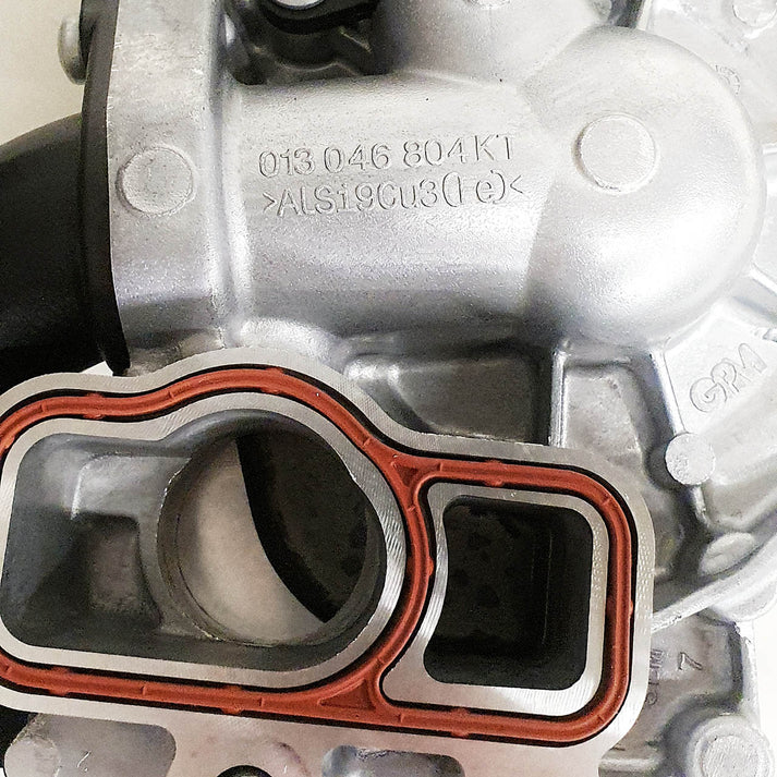 Genuine Mercedes-Benz Water, Coolant Pump OM651 Diesel Engines ...