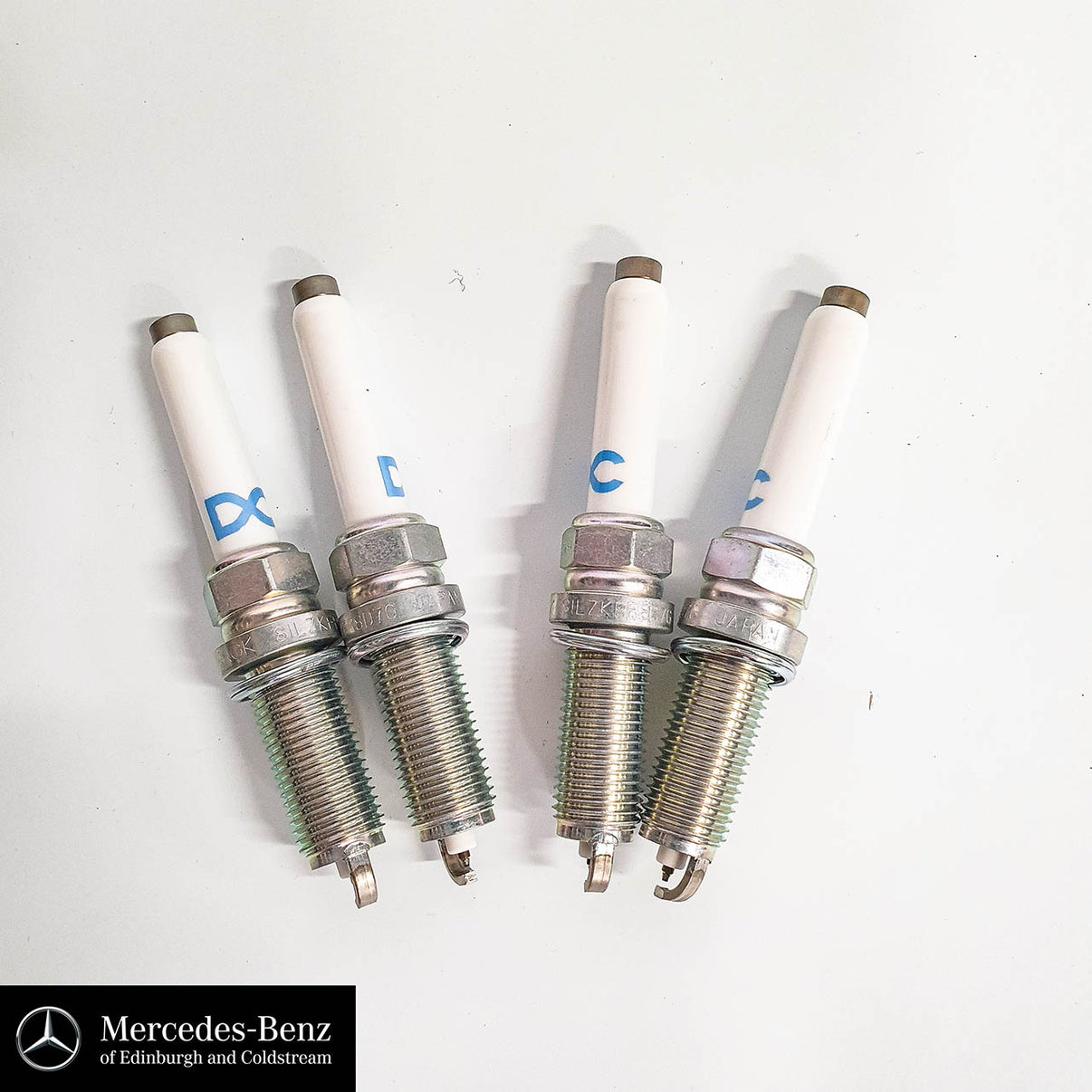 Genuine Mercedes-Benz Spark Plugs 4x A0041597603 – Mercedes Genuine Parts